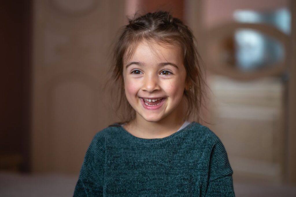 When Do Adult Teeth Come In? Signs Parents Should Know